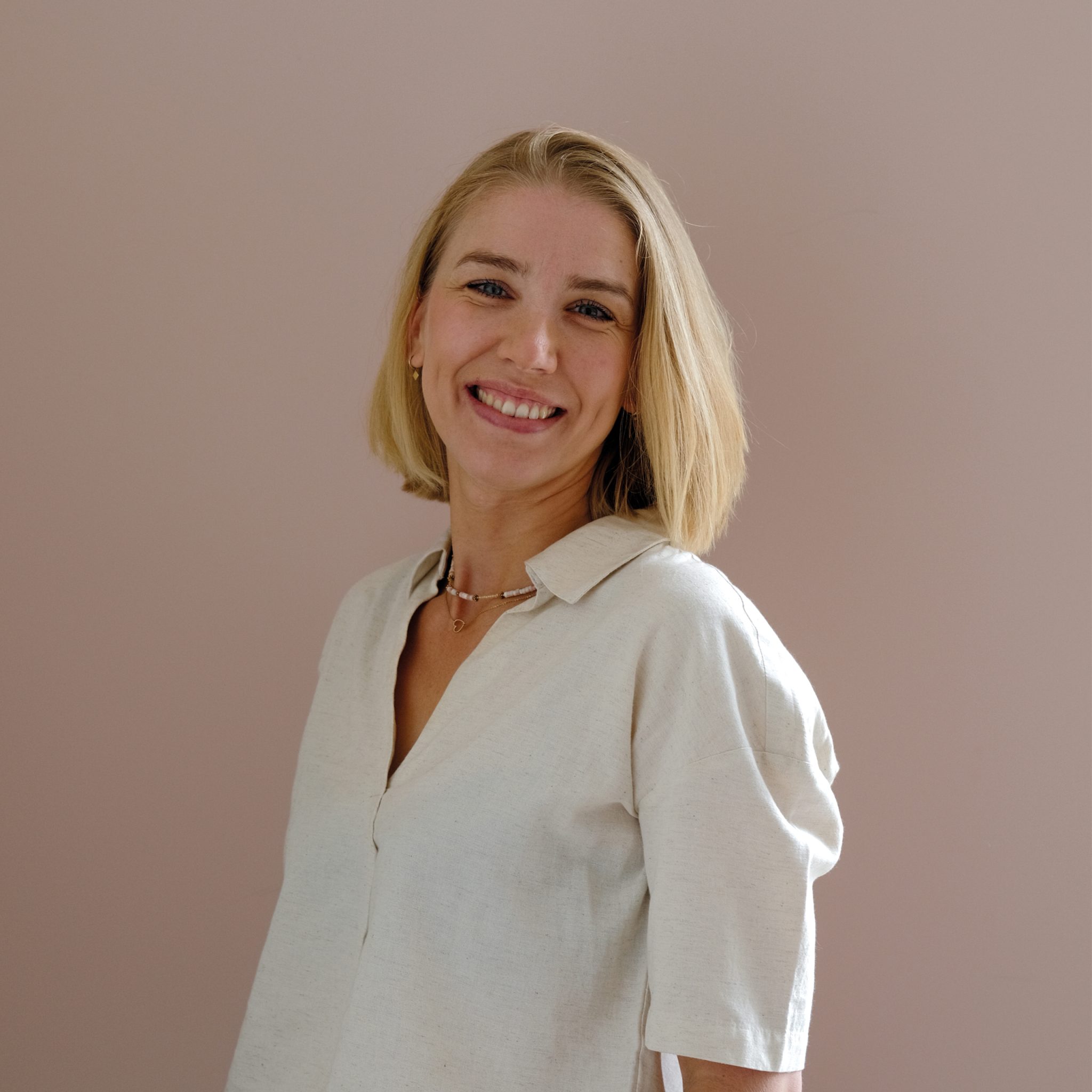 Over Dermaesthetics - Dermaesthetics